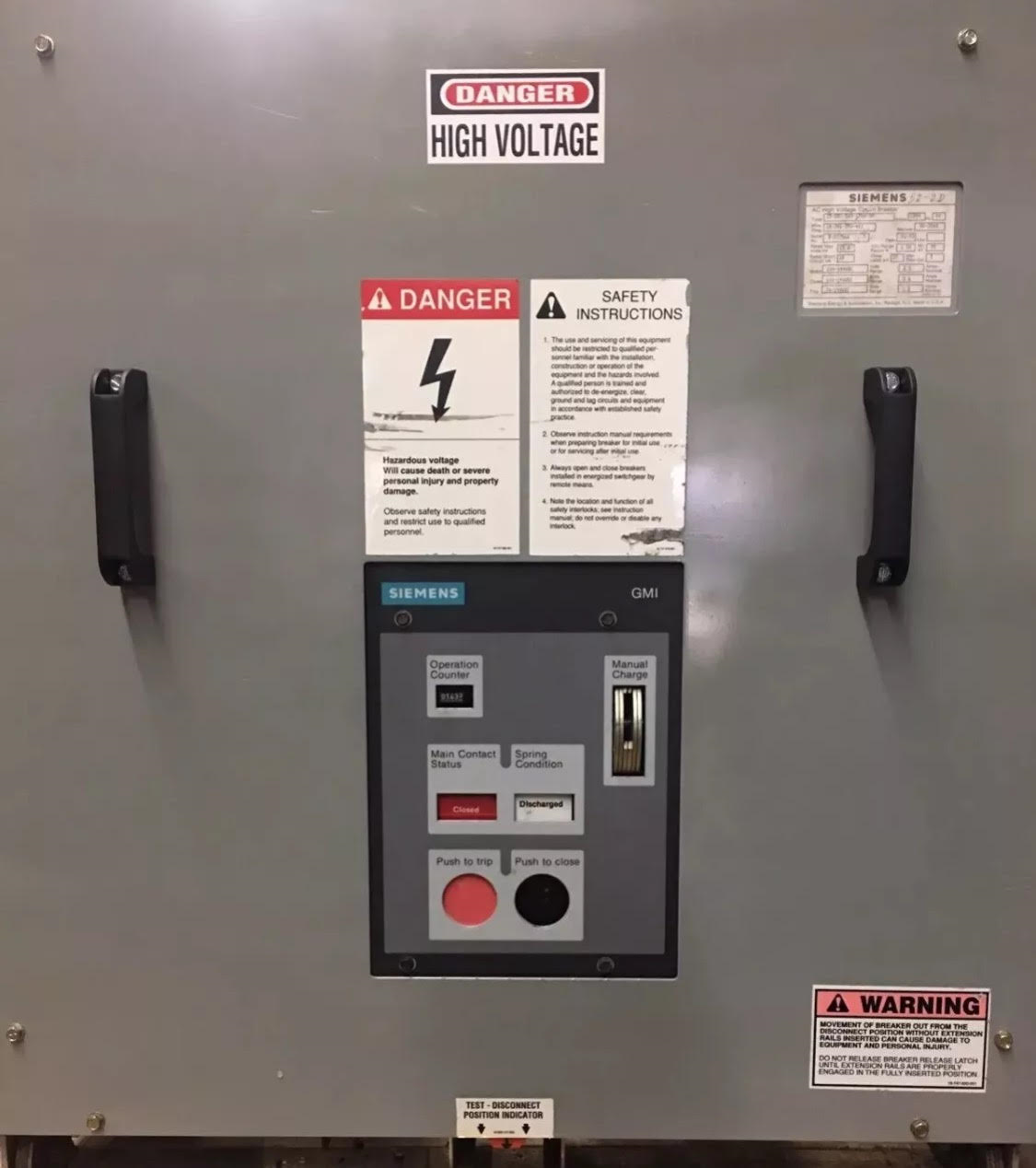 Siemens 15-GMI-500-1200-37 AC High Voltage Breaker 1200 Amp 15 kV 60 Hz