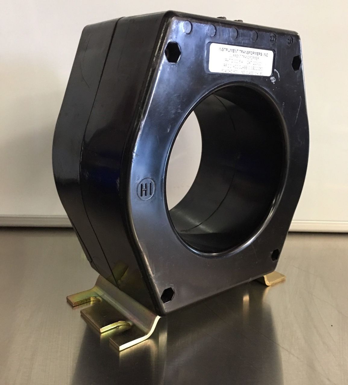 Instrument Transformer Cat 203-301 300-5 600v CT - National Circuit ...