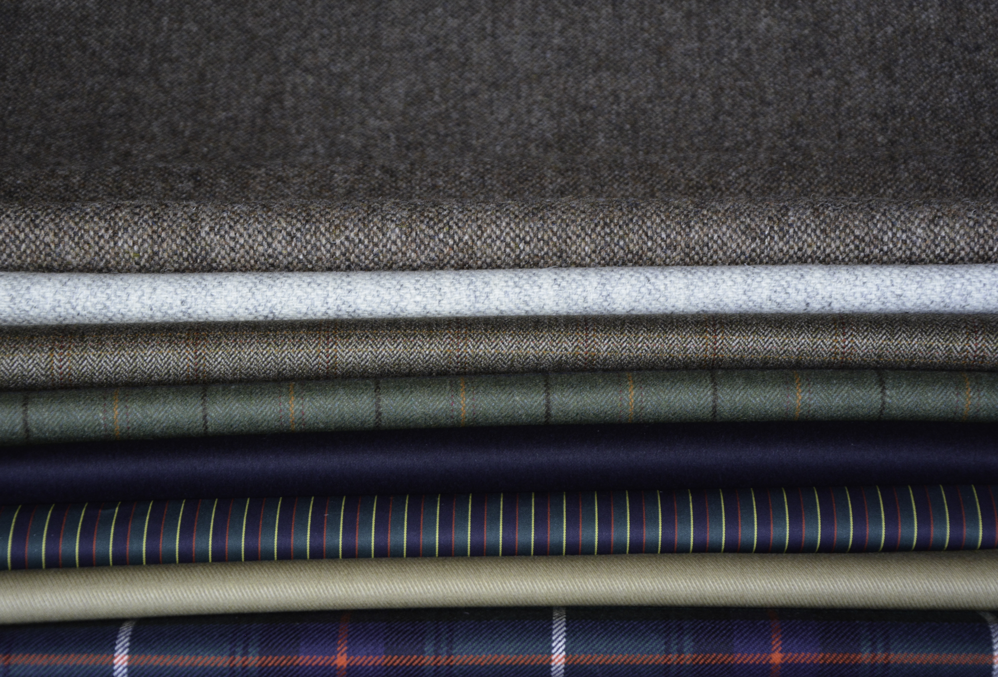 STOCK CLEARANCE CLOTHS FOR TAILORING - Bookster Tailoring