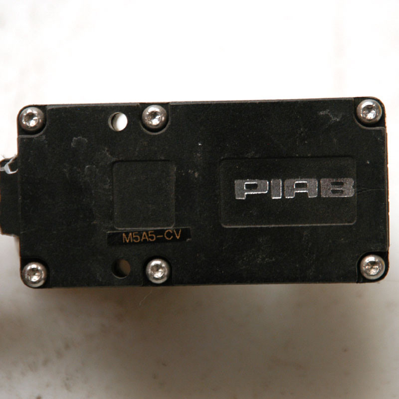 Lot of 2 Piab Vacuum Products M5A5-CV Vacuum Pump Mini Series