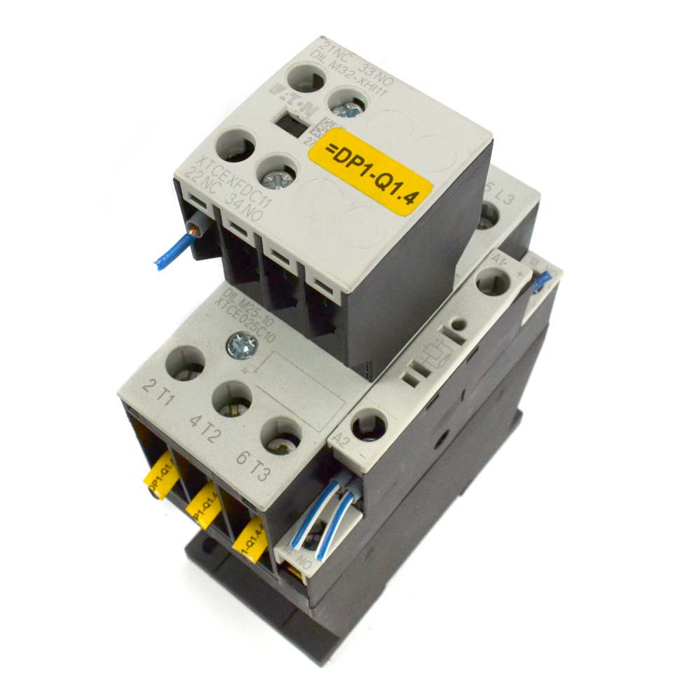 Eaton DIL M25-10 XTCE025C10 Mag. Contactor w/ DIL M32-XH11 Aux. Contact ...