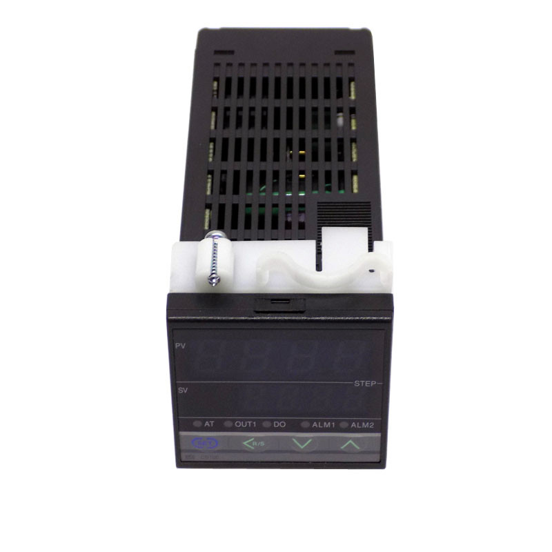 RKC Instruments CB103 Single-Loop Digital PID Temperature Controller 24V