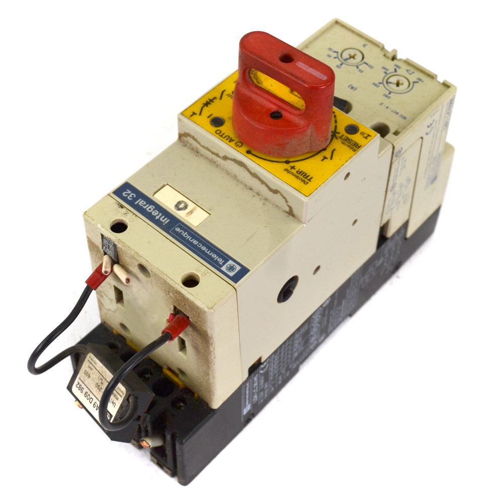 Telemecanique LD4 LC.30.H5 32A Ui: 690V Uimp: 8k Motor Starter w ...