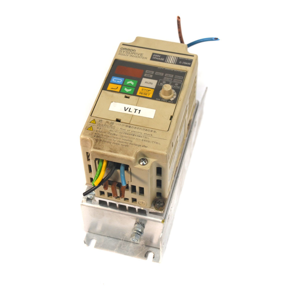 Omron 3G3JV-AB002 SysDrive 200V-240V 0.25KW Varispeed Inverter Drive 1 ...