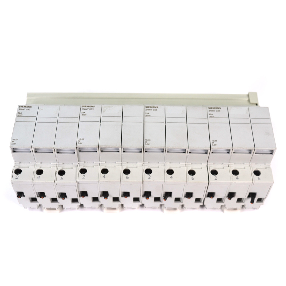 Siemens 3NW7 033 Sentron Cylindrical Fuse Holder 10x33mm 3P ln: 32A ...