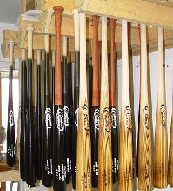 How to Care for Your Wooden Baseball Bat - Carolina Clubs - Custom Wood ...