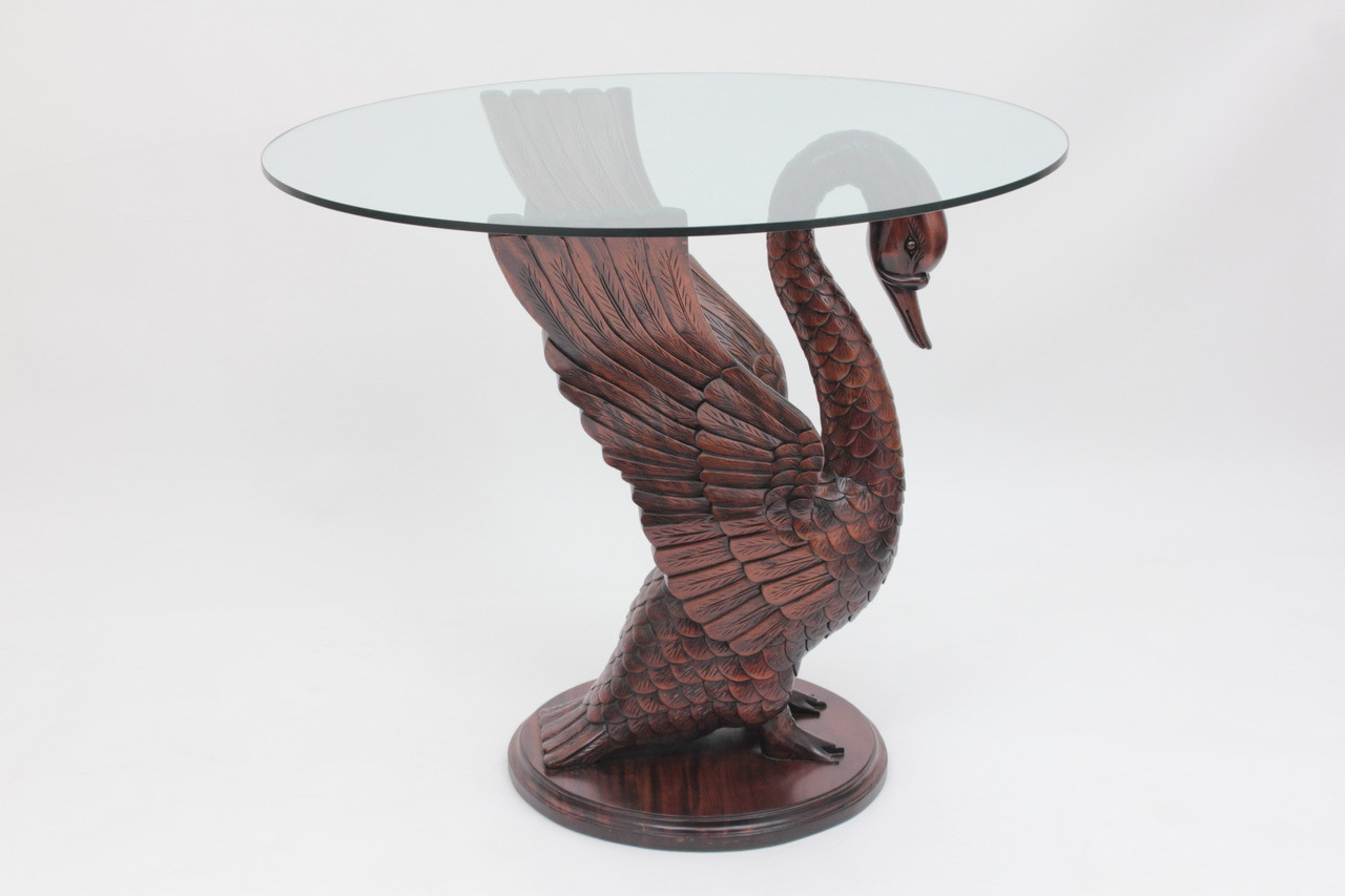 Swan Table | Laurel Crown