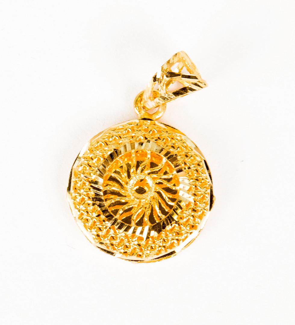 21k gold pendant store