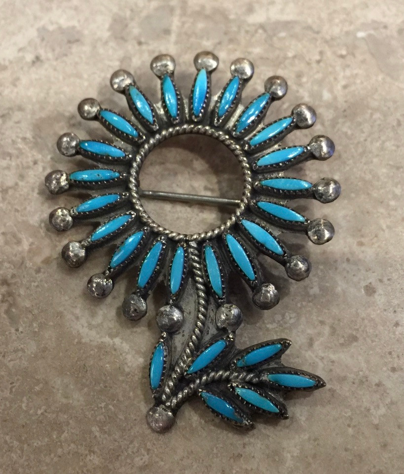 PINS ZUNI TURQUIOISE NEEDLEPOINT FLOWER MOTIF SOLD - Mudhead Gallery