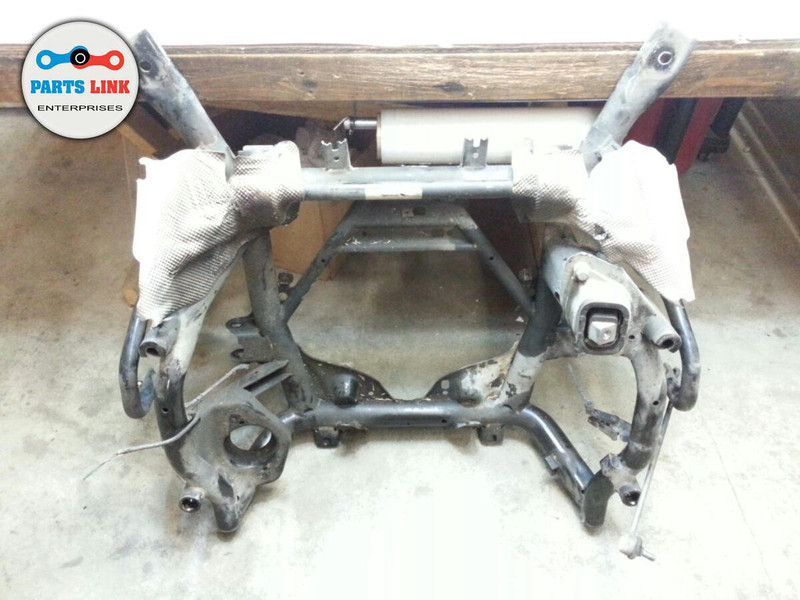 2010-2012 RANGE ROVER L322 FRONT UNDERCARRIAGE CROSSMEMBER CRADLE SUB ...
