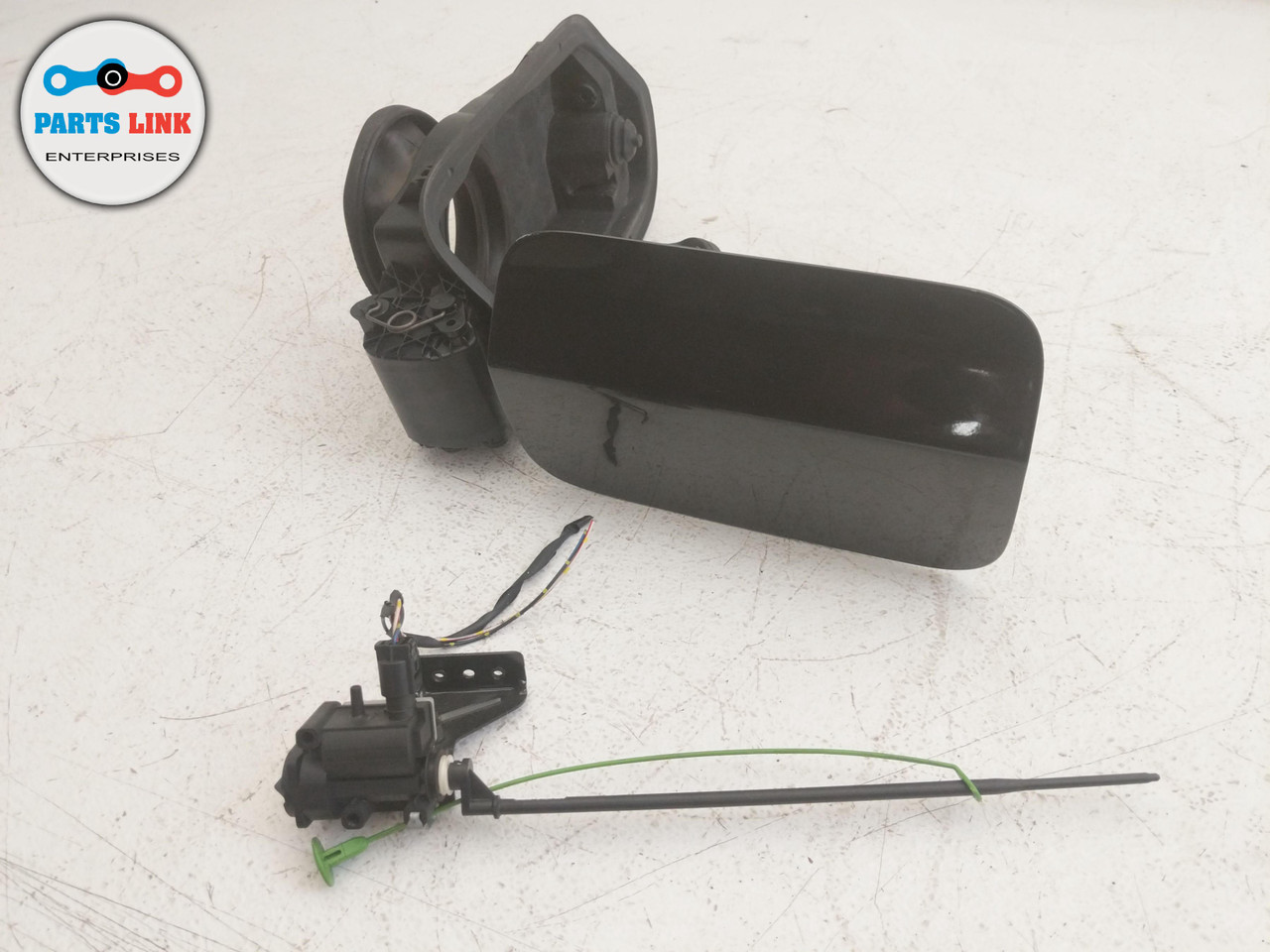 2010-2017 BMW 550I GT F07 FUEL TANK DOOR LID COVER CAP W/ ACTUATOR GRAY ...