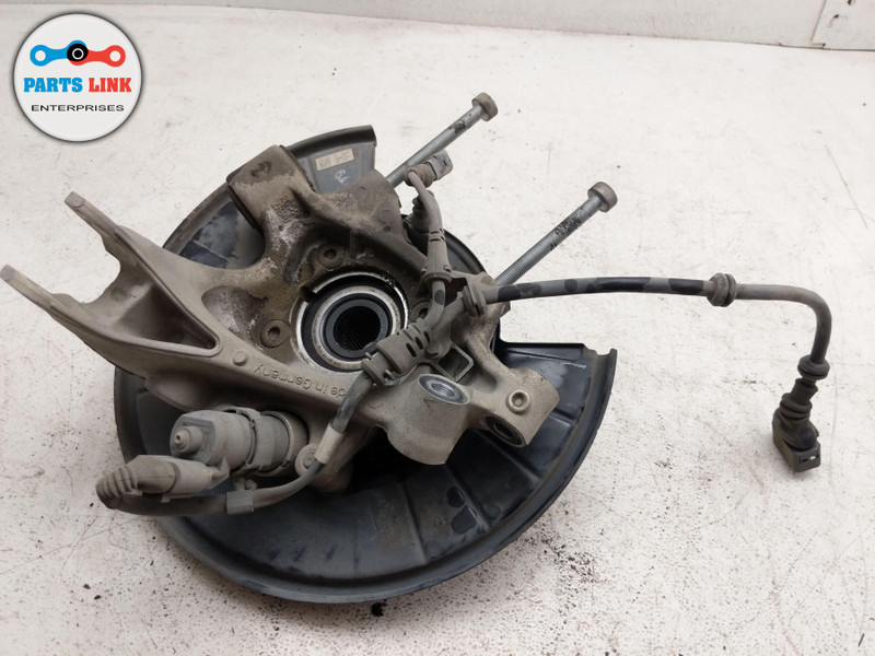 2011-2017 VOLKSWAGEN TOUAREG 7P REAR RIGHT PASSENGER SPINDLE KNUCKLE ...
