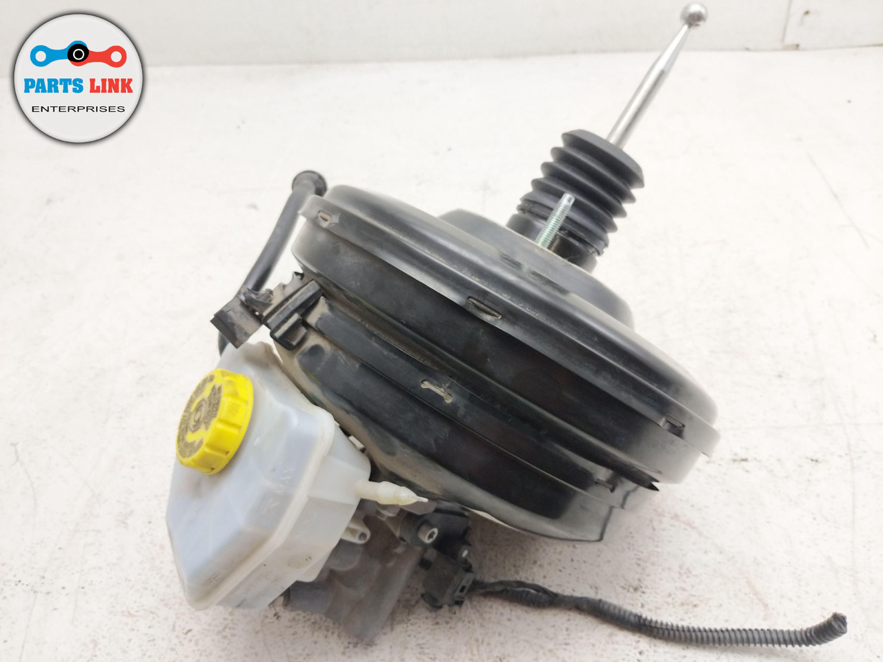 2011-2014 VOLKSWAGEN TOUAREG 7P BRAKE MASTER CYLINDER RESERVOIR W ...