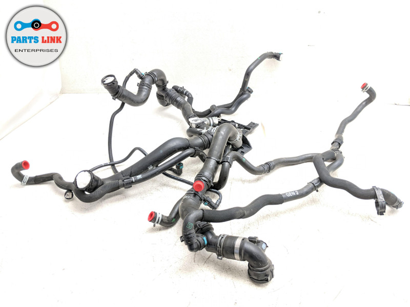 2016 RANGE ROVER SPORT L494 HSE TD6 ENGINE RADIATOR COOLANT HOSE PIPE ...