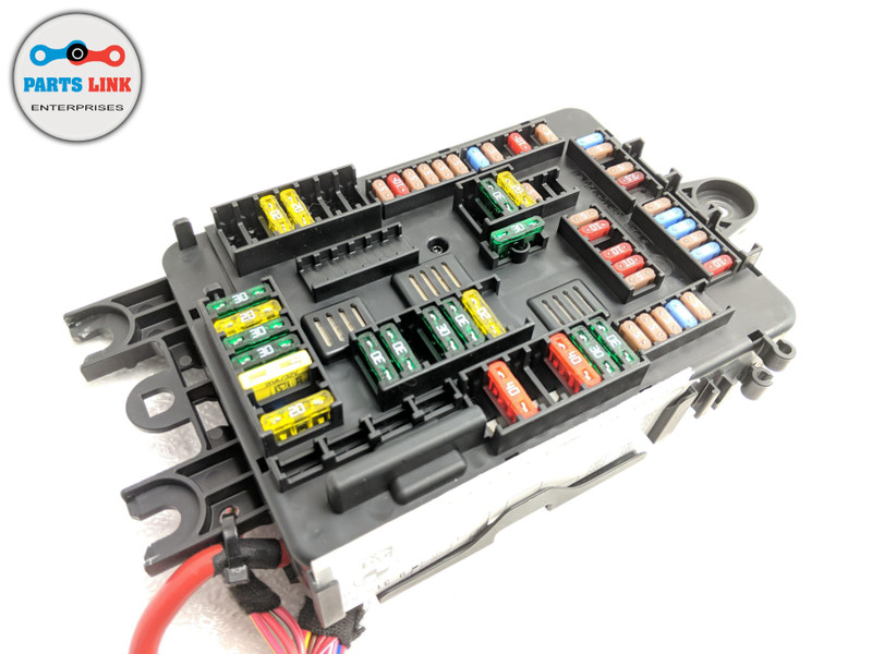 2014-2018 BMW X5 50I XDRIVE F15 REAR PASSENGER FUSE RELAY JUNCTION BOX ...