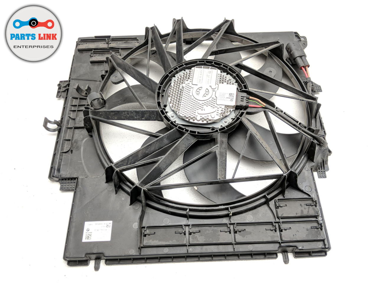 2015-2017 BMW X3 28D F25 2.0L FRONT RADIATOR COOLING FAN MOTOR SHROUD ...