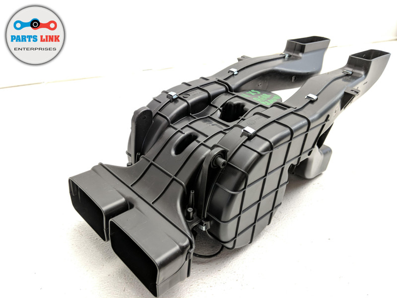 2007-2013 BMW X5 E70 REAR AC AIR HEATER BLOWER MOTOR FAN HOUSING DUCT OEM