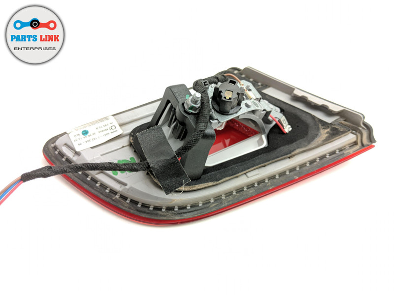 2008-2010 BMW M3 E93 CONVERTIBLE REAR RIGHT INNER TAIL LIGHT STOP LAMP ...