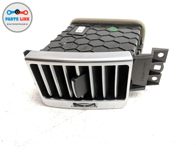 2013-2019 RANGE ROVER L405 DASH RIGHT AC AIR HEAT VENT GRILLE DEFLECTOR OEM