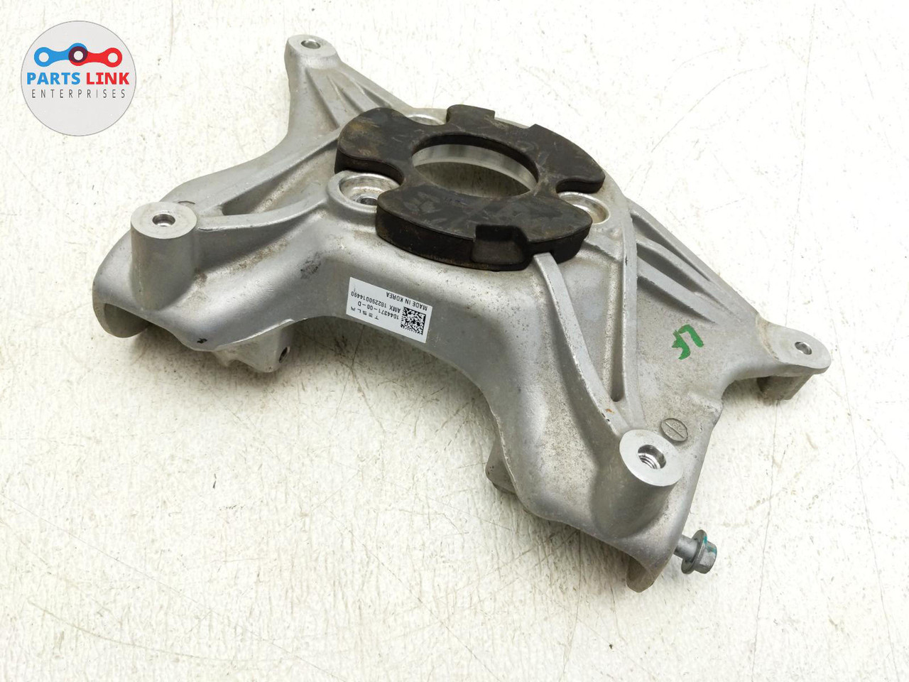 2017-20 TESLA MODEL 3 FRONT LEFT SHOCK STRUT UPPER MOUNT PLATE BRACKET ...