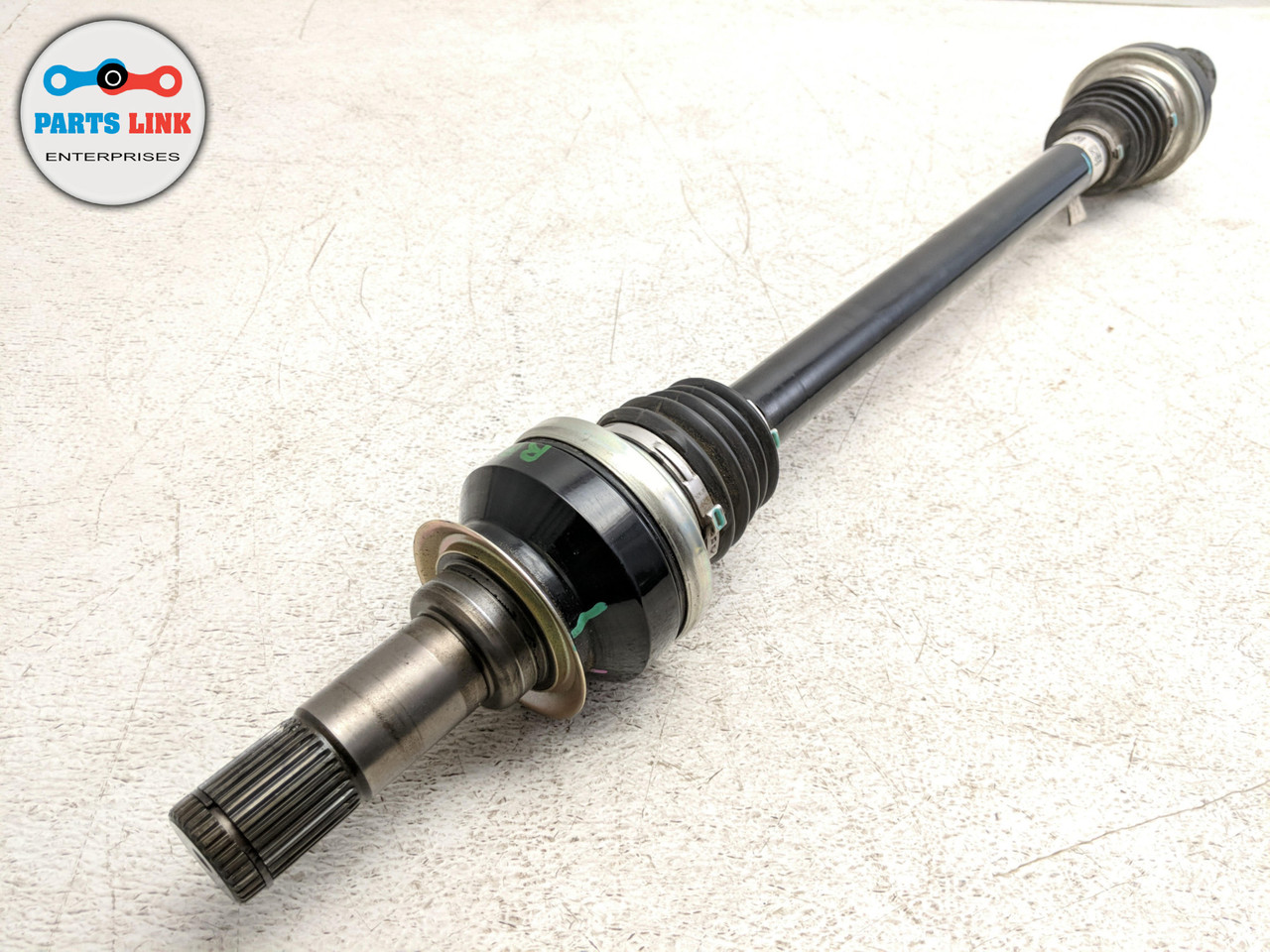 2017-2019 ALFA ROMEO GIULIA 952 REAR RIGHT DRIVE SHAFT AXLE CV U-JOINT ...