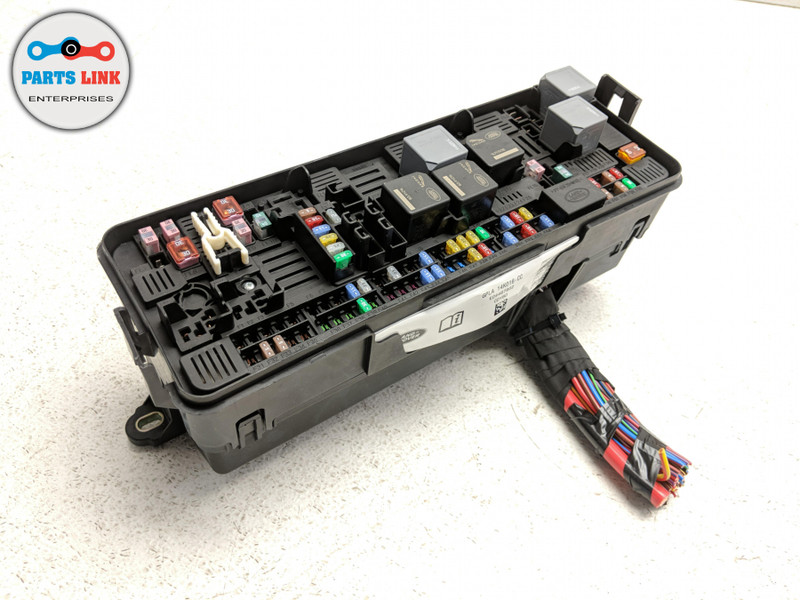 2016 RANGE ROVER L405 3.0L DIESEL REAR RIGHT QUARTER PANEL LUGGAGE FUSE ...