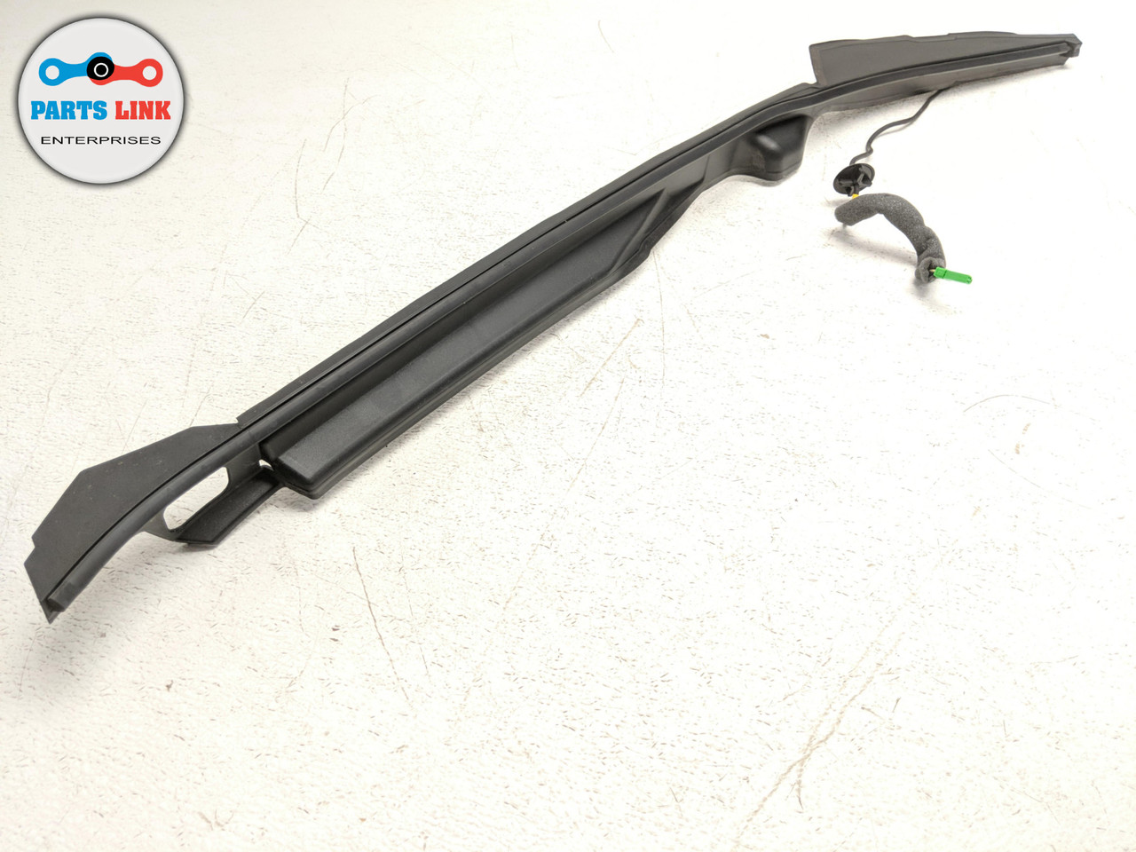 2013-2018 RANGE ROVER L405 REAR LEFT DRIVER LIFT GATE CLOSE SENSOR TRIM ...