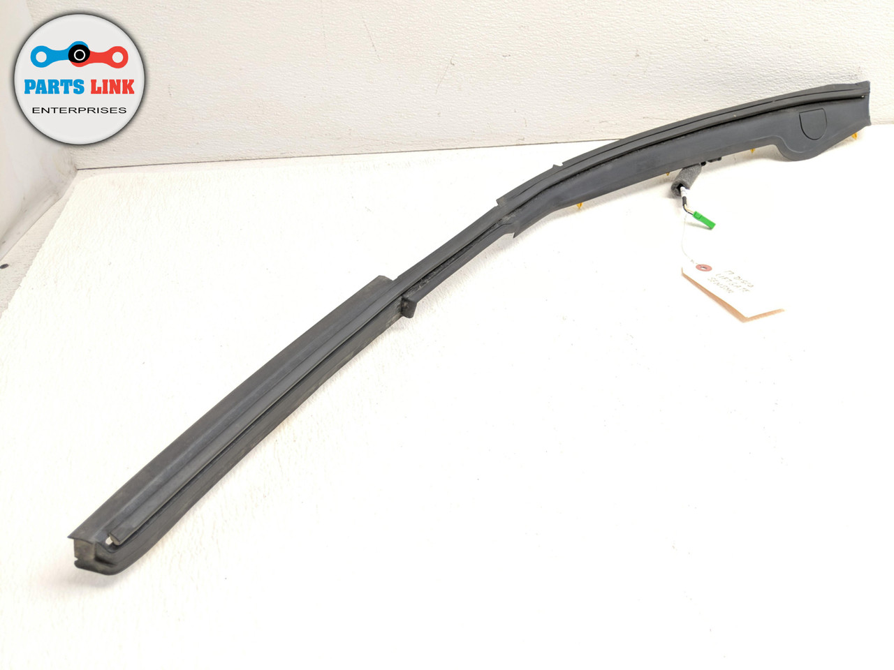 2017-2019 LAND ROVER DISCOVERY L462 RIGHT TRUNK LIFT GATE HATCH DECK ...