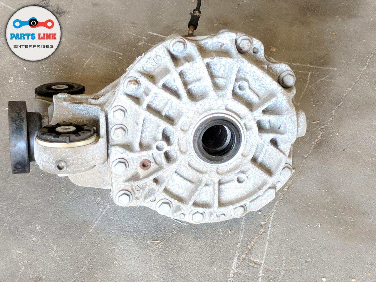 2017-20 LAND ROVER DISCOVERY L462 REAR DIFFERENTIAL CARRIER 3.73 3.0L GAS