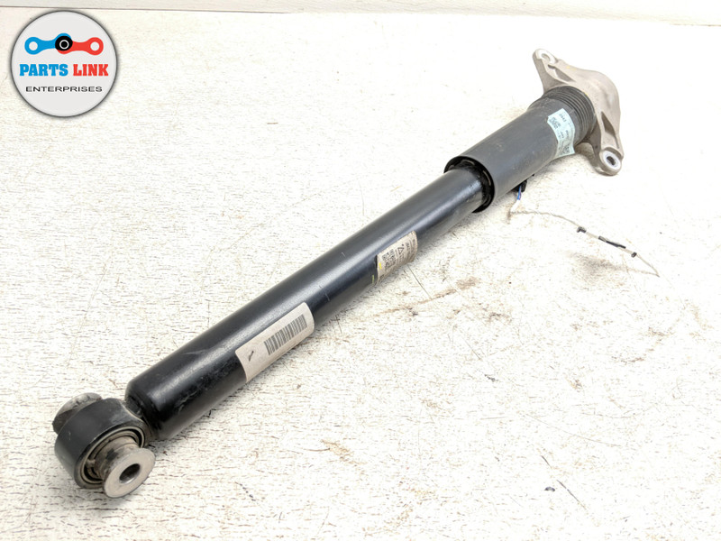 2018-2020 RANGE ROVER VELAR L560 REAR RIGHT SUSPENSION SHOCK STRUT ...