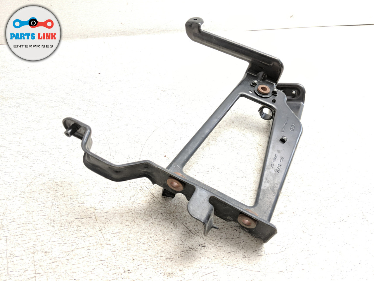 2017-2018 AUDI Q7 4M 3.0L TFSI FRONT LEFT COOLER RADIATOR MOUNT BRACKET ...
