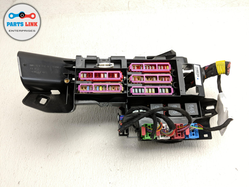2017-2019 AUDI Q7 4M FRONT LEFT FLOOR FUSE BOX RELAY TERMINAL BLOCK ...