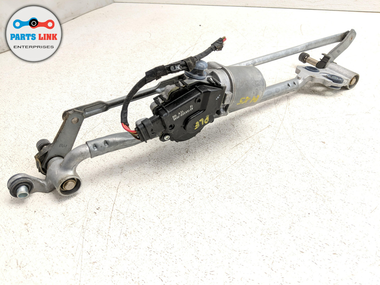 2014-2018 BMW X5 F15 FRONT WINDSHIELD GLASS WIPER MOTOR LINKAGE ...