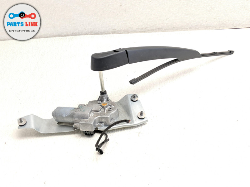 2016-2019 BMW X1 F48 REAR TRUNK LIFTGATE HATCH WIPER MOTOR ARM BLADE ...