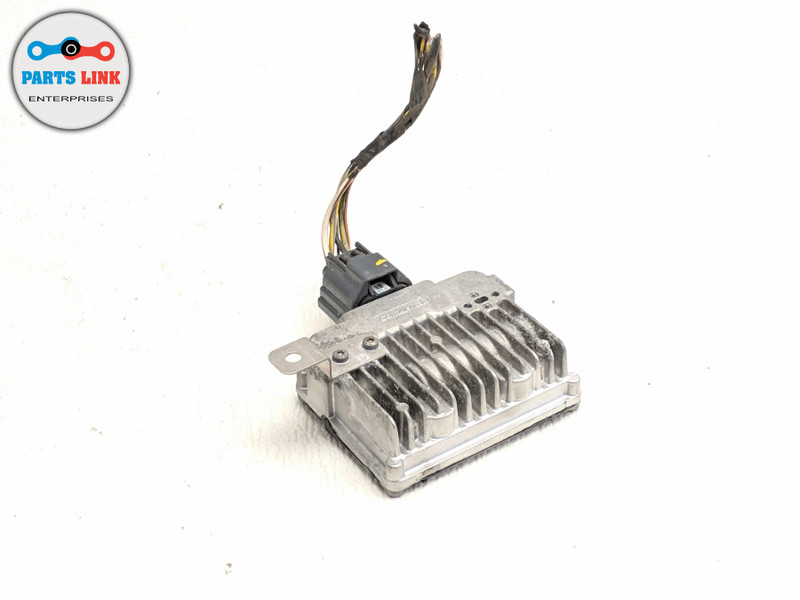 2010-2019 JAGUAR XJ X351 REAR FUEL PUMP SENDER CONTROL MODULE UNIT ...