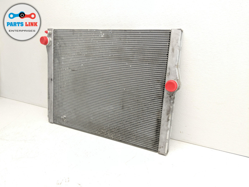 2013-2016 BMW M5 F10 4.4L S63 REAR ENGINE MOTOR PRIMARY COOLER RADIATOR ...