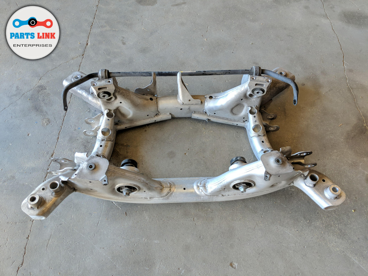 2013-2016 BMW M5 F10 REAR CRADLE CROSSEMBER SUB K FRAME SWAY ANTI ROLL ...