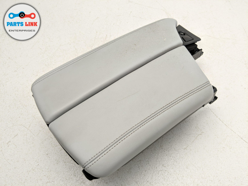 2013-2016 BMW M5 F10 CENTER CONSOLE ARMREST STORAGE BOX LID COMPARTMENT ...