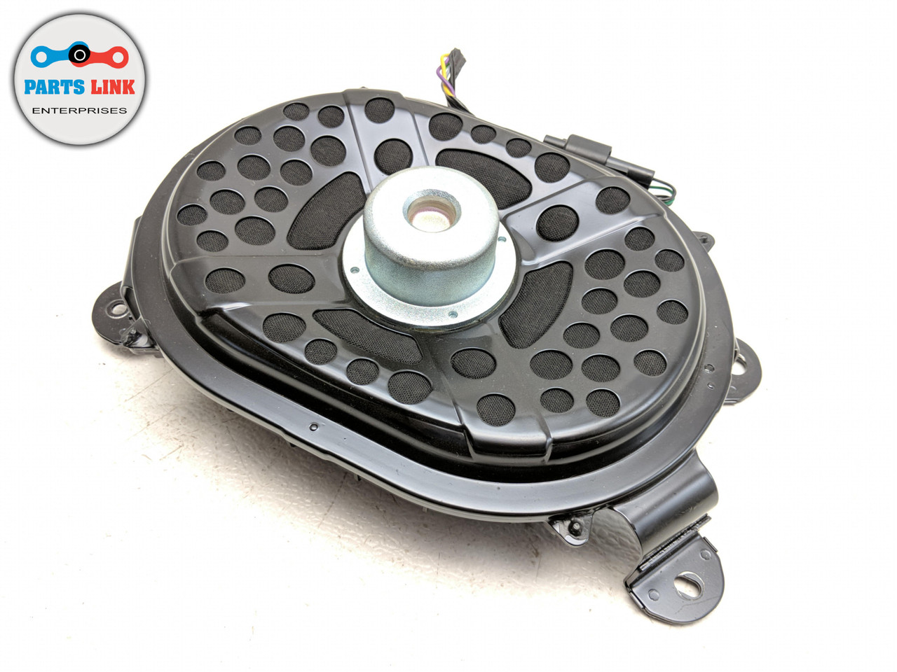 2017-23 LAND ROVER DISCOVERY 5 REAR AUDIO SOUND SUBWOOFER SPEAKER ...