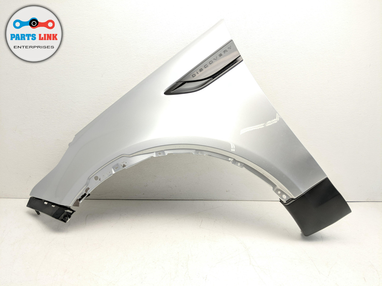 2017-2019 LAND ROVER DISCOVERY 5 L462 LEFT DRIVER FENDER PANEL TRIM ...