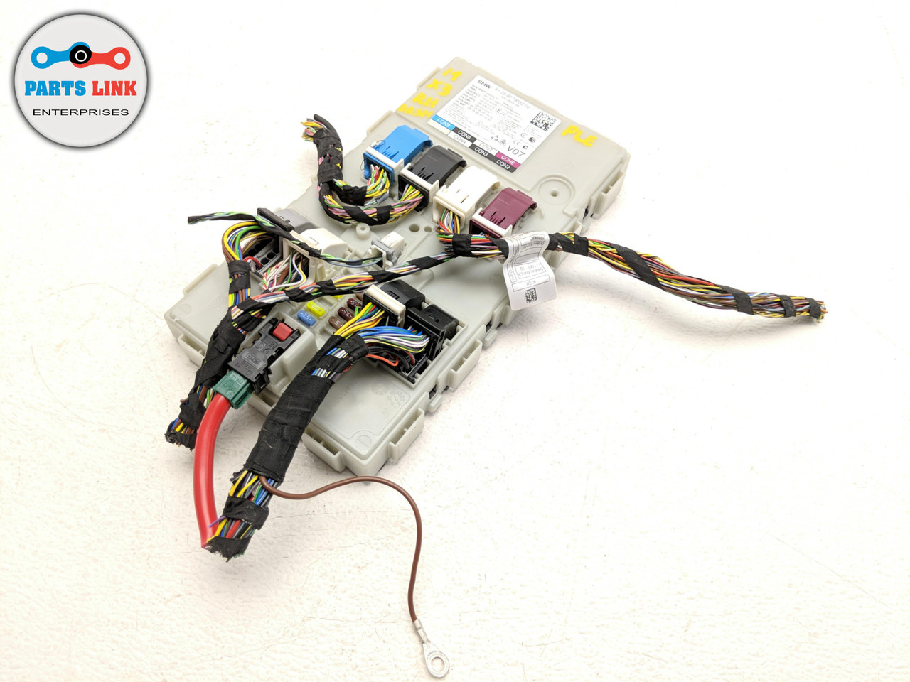 2018-2019 BMW X3 G01 RIGHT DASH JUNCTION BLOCK FUSE BOX BCM TERMINAL ...