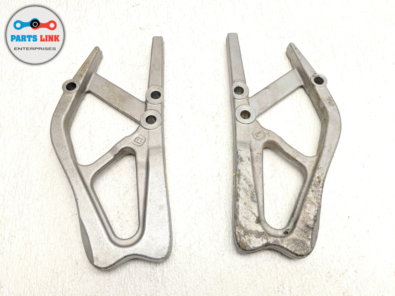 2018-2021 BMW X3 G01 FRONT RIGHT LEFT BUMPER REINFORCEMENT TOW HOOK ...