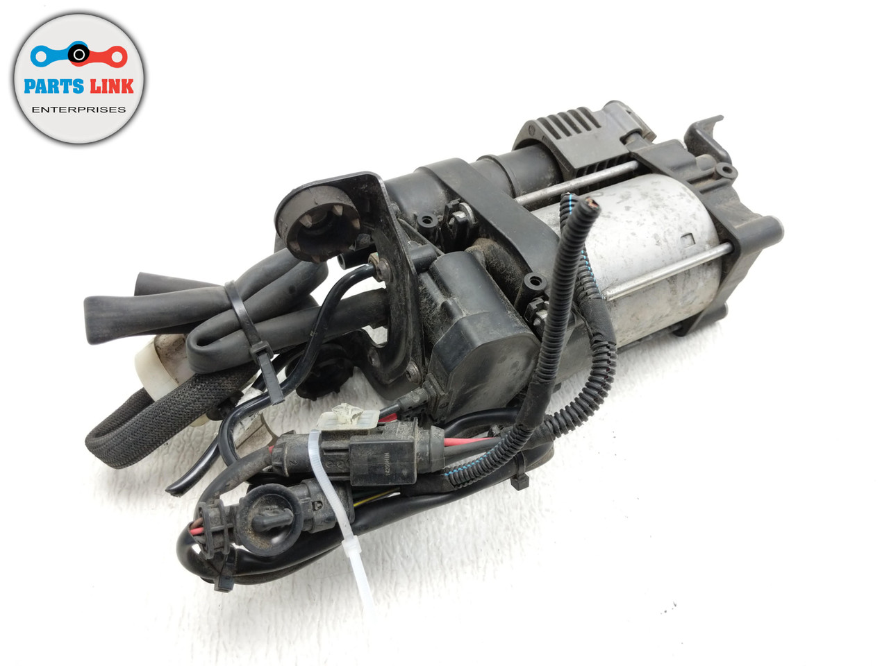 17-20 MASERATI LEVANTE AIR RIDE COMPRESSOR SUSPENSION PUMP UNIT ASSY ...