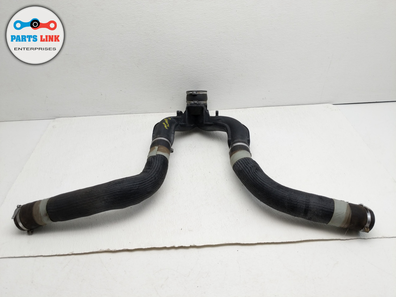2017-2020 MASERATI LEVANTE M161 3.0L TWIN TURBO ENGINE AIR INTAKE TUBE ...