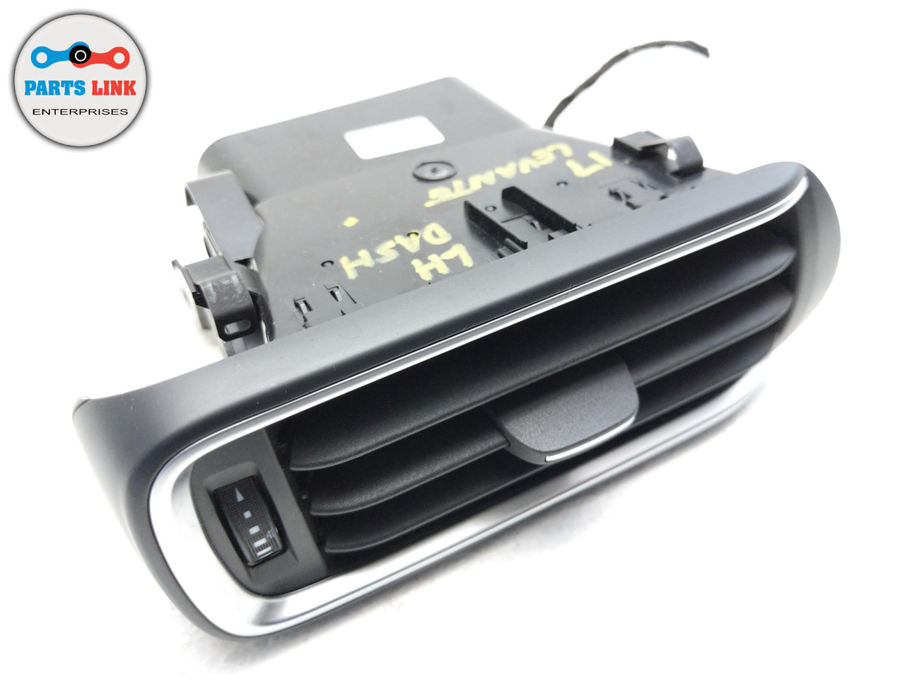 2017-2020 MASERATI LEVANTE M161 LEFT DASH AC AIR HEATER VENT GRILLE OUTLET