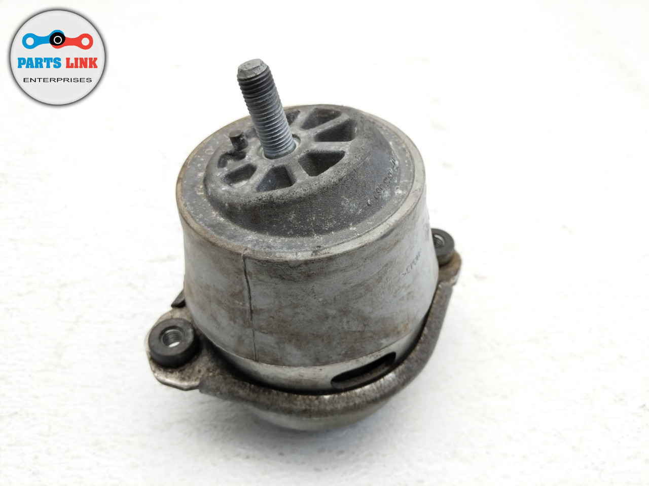 2011-2018 PORSCHE CAYENNE 958 TURBO 4.8L V8 LEFT ENGINE MOTOR MOUNT ...