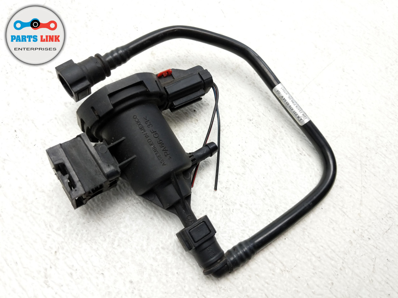 2013-2019 MERCEDES SL550 R231 FUEL EVAP PURGE VALVE SOLENOID HOSE PIPE ...