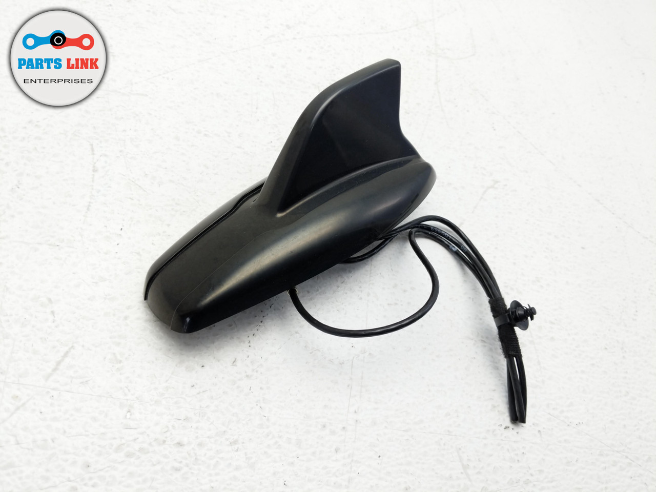 14-16 RANGE ROVER SPORT L494 REAR ROOF SHARK FIN RADIO NAVIGATION AM FM ...