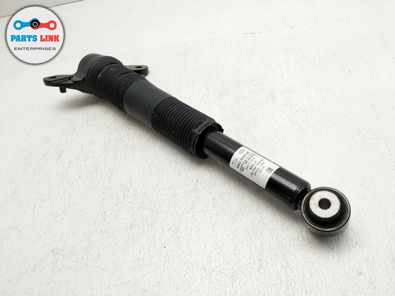 2019 20 21 RANGE ROVER EVOQUE REAR STRUT SHOCK ABSORBER L551 RIGHT OR LEFT