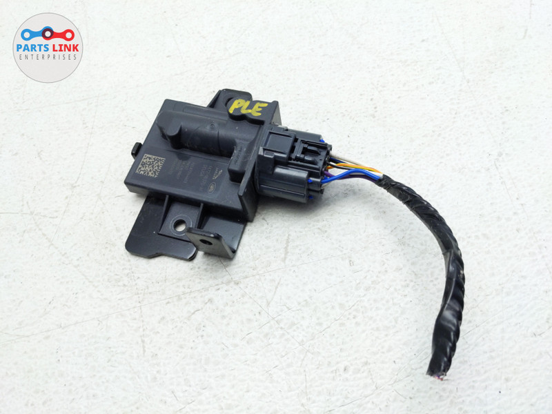 2018-2021 RANGE ROVER EVOQUE REAR RIGHT QUARTER GAS FUEL CONTROL MODULE ...